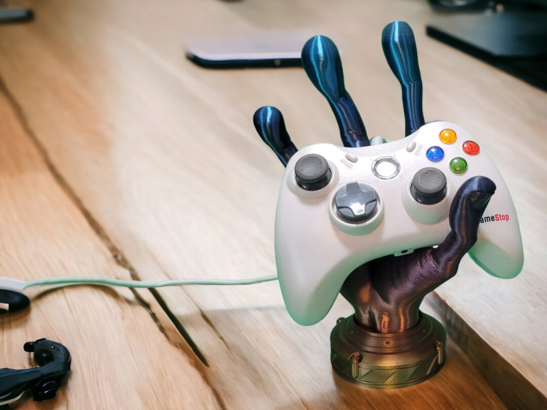 3D Printed 4 Finger Alien Hand Game Controller Holder - Etsy