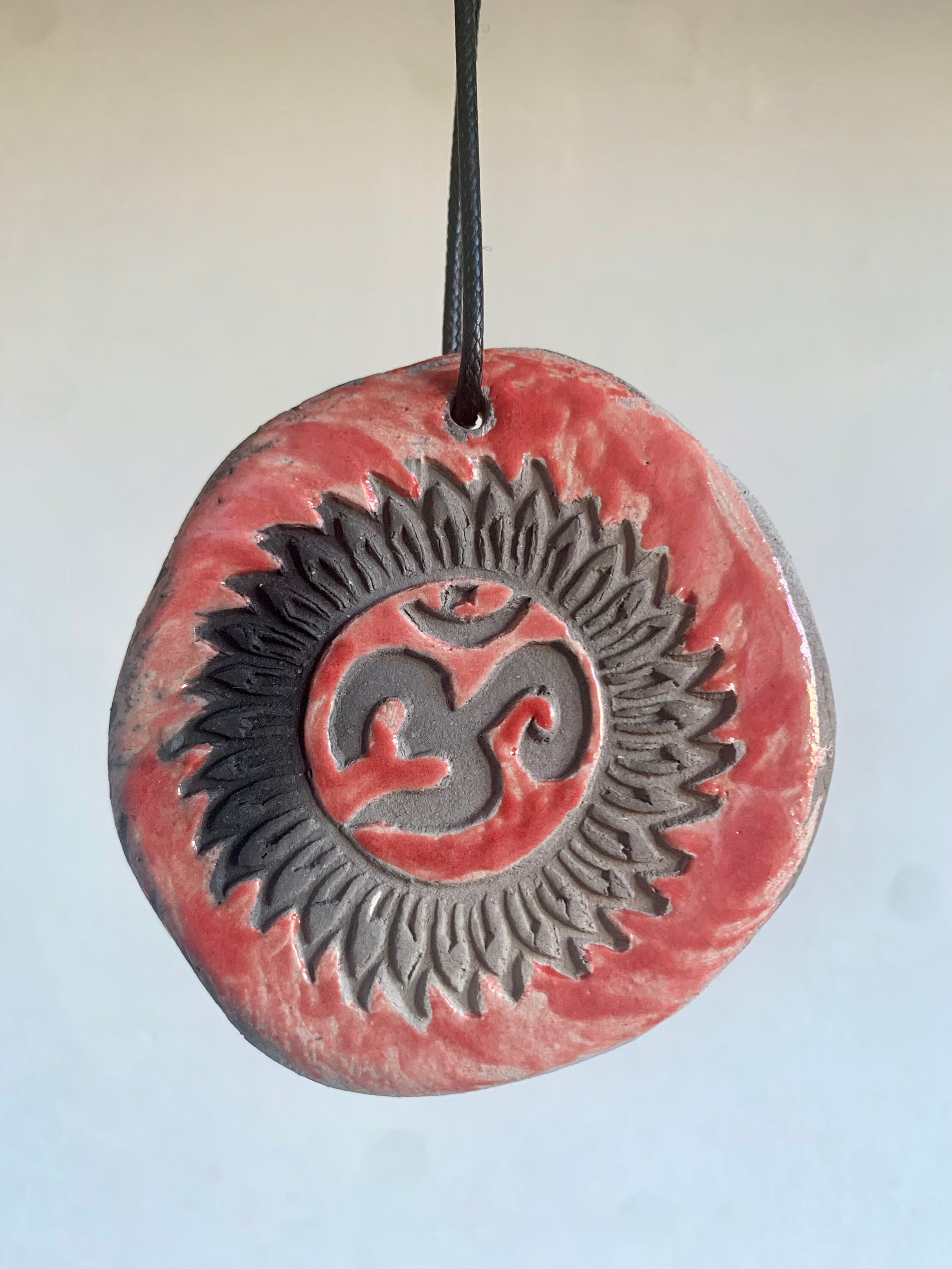 Hanging Aom Symbol Ceramic Chime Christmas Tree Decoration Hanging Red ...