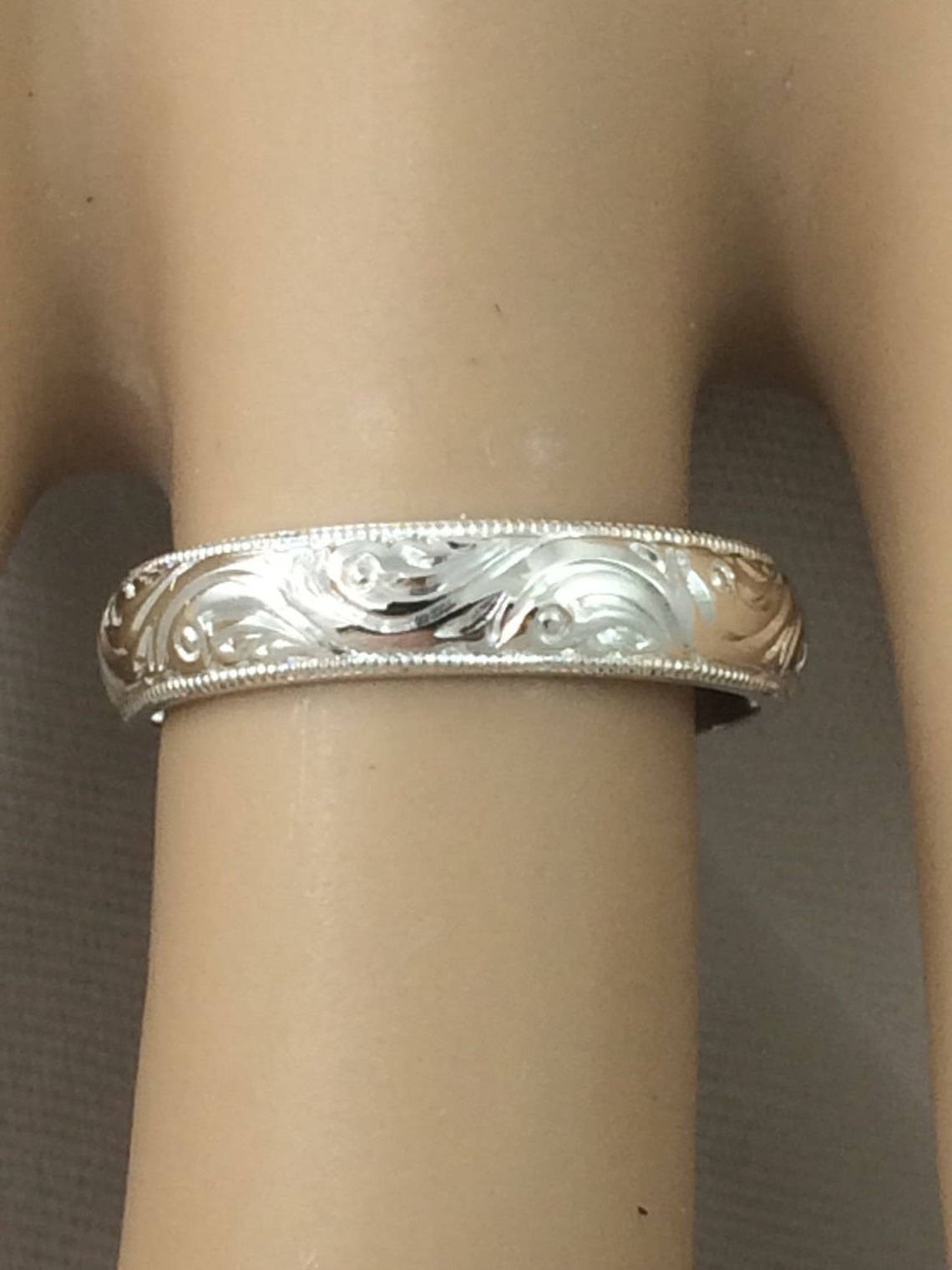 Wedding Band With Engraved Royal Scroll Eternity Pattern 6 Mm - Etsy