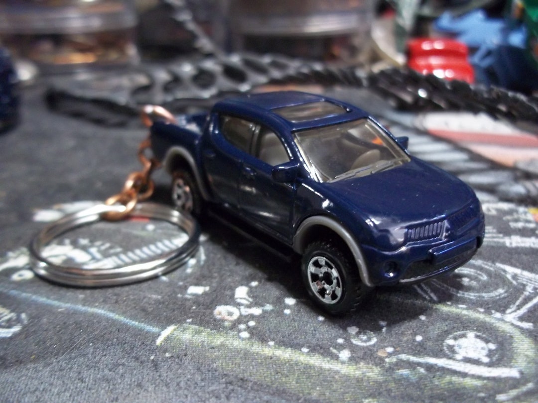 Custom Made Keychain Mitsubishi L200 Triton Pick up Truck,gloss ...