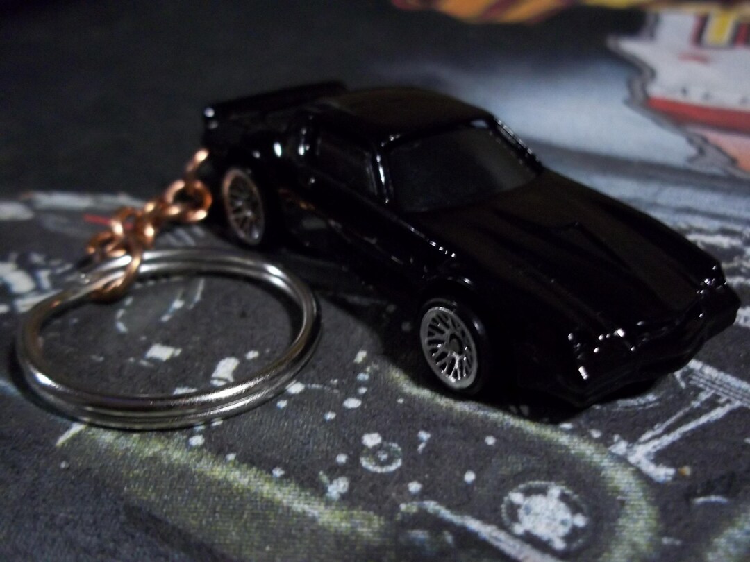 Custom Made Keychain,1977 to 1980 Chevy Camaro-z28 Coupe,gloss Black W ...