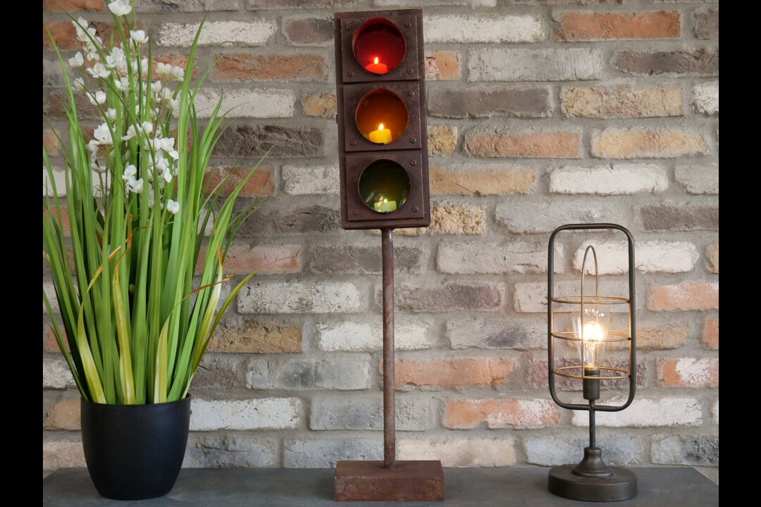 Self-standing Traffic Light Candle Holder 3-candle-capacity Attention ...