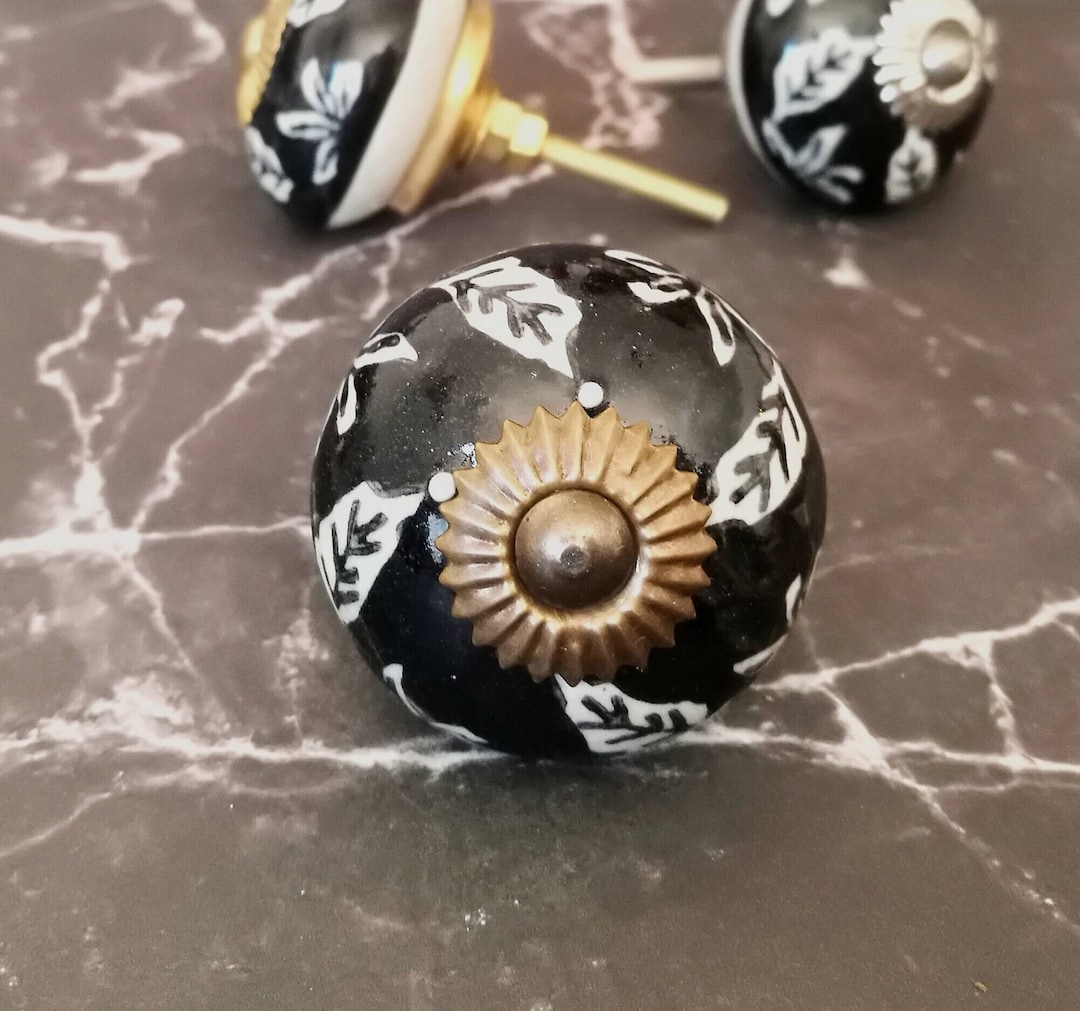 Black and White Asian Inspired Cupboard Door Knob Decorative Leaf Drawer Pull Handle Cabinet ...