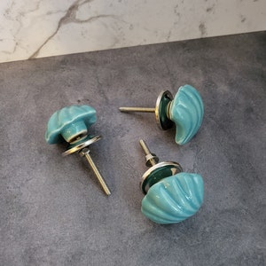 Teal Glaze Sea Shell Drawer Pull Scallop Shell Cabinet Knob - Etsy
