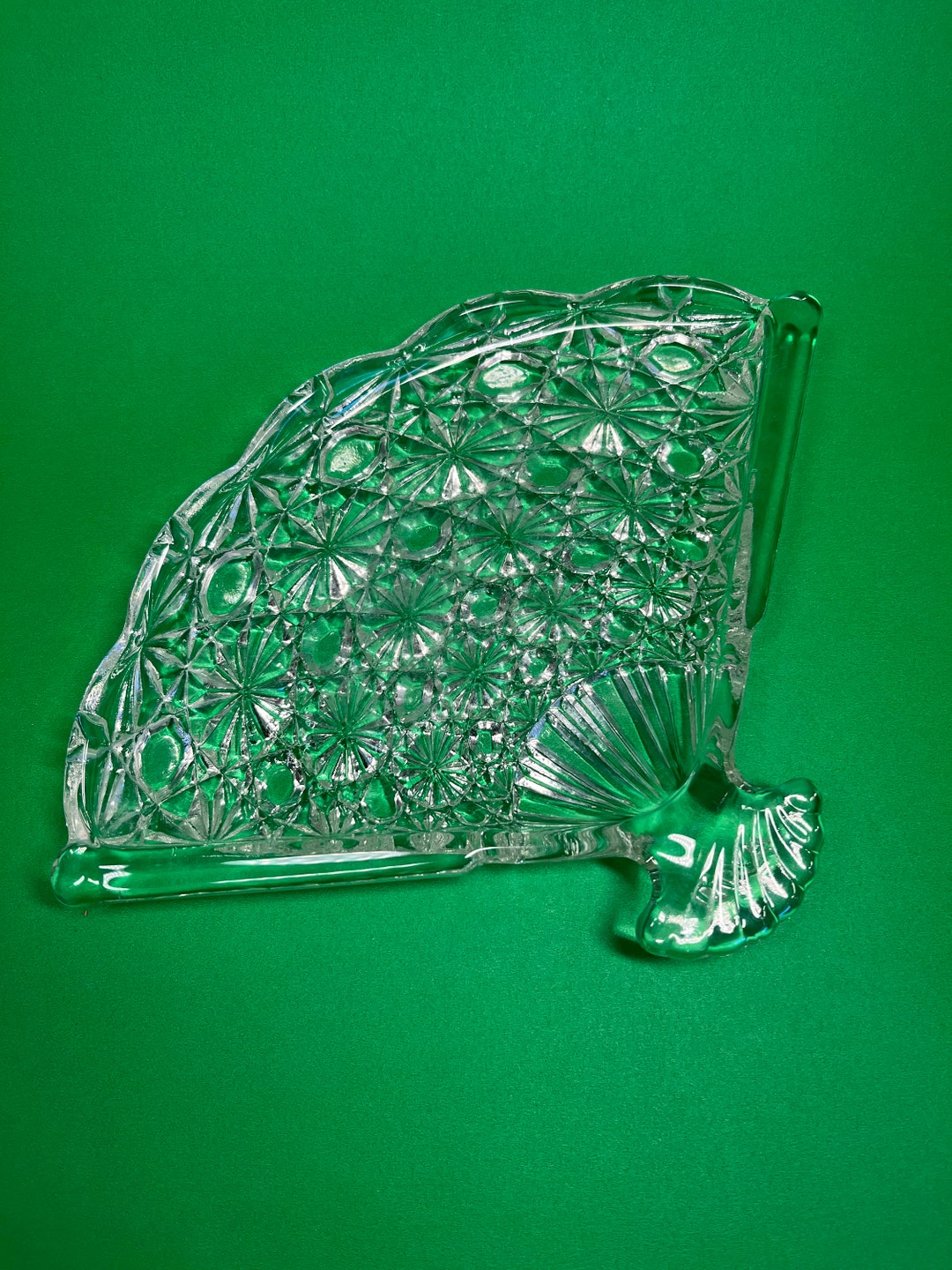 Vintage Avon Fan-shaped Pressed Glass Dish - Collectible - 1970s - Etsy