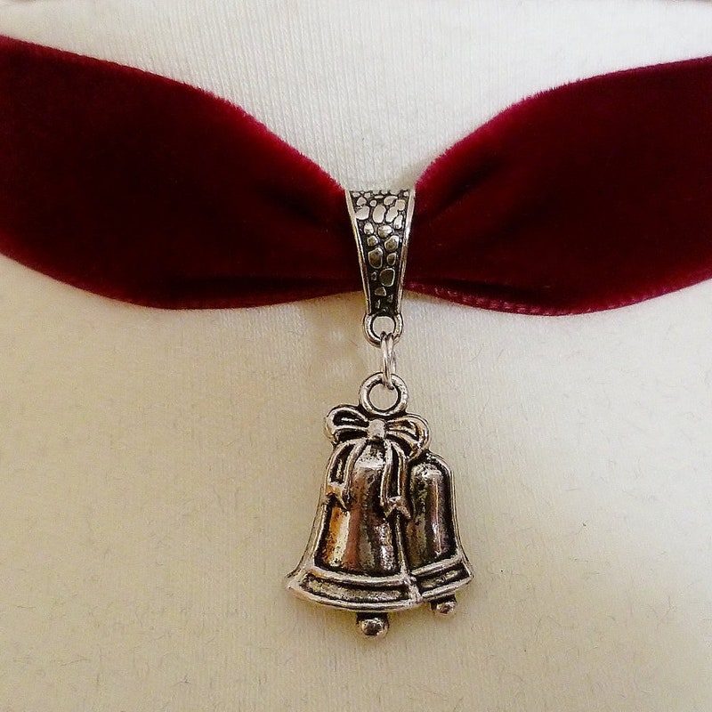 Bell Choker - Etsy