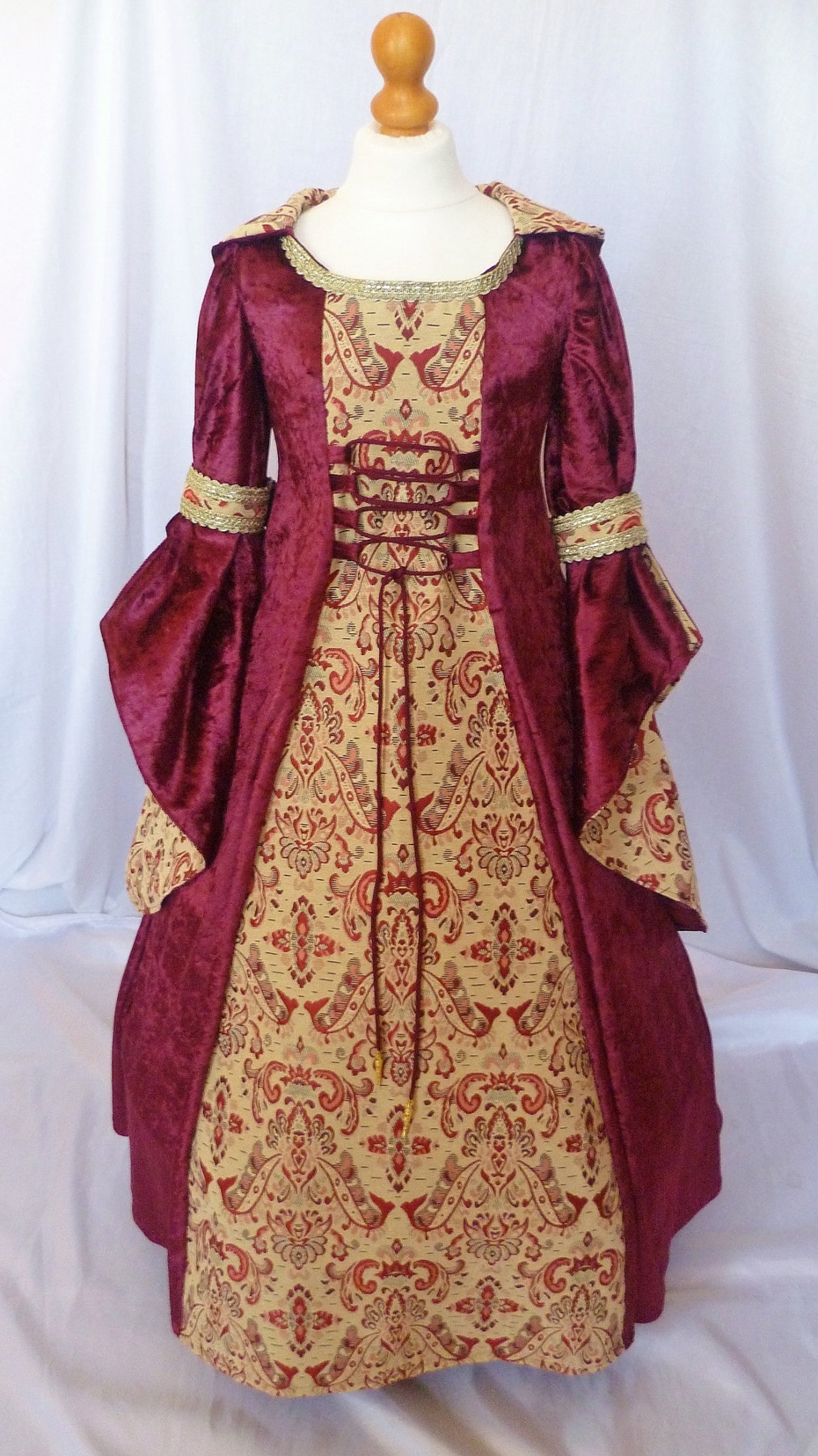 Girls Medieval Dressrenaissance Hooded Gownflower Girls - Etsy