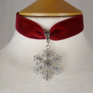 Rhinestone Snowflake Choker, Red, Black, Green or White Velvet Necklace ...
