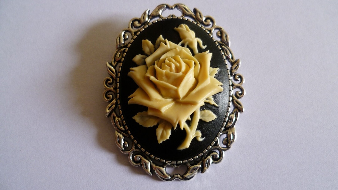 Broche camée rose, camée victorienne, mariage médiéval, broche ...