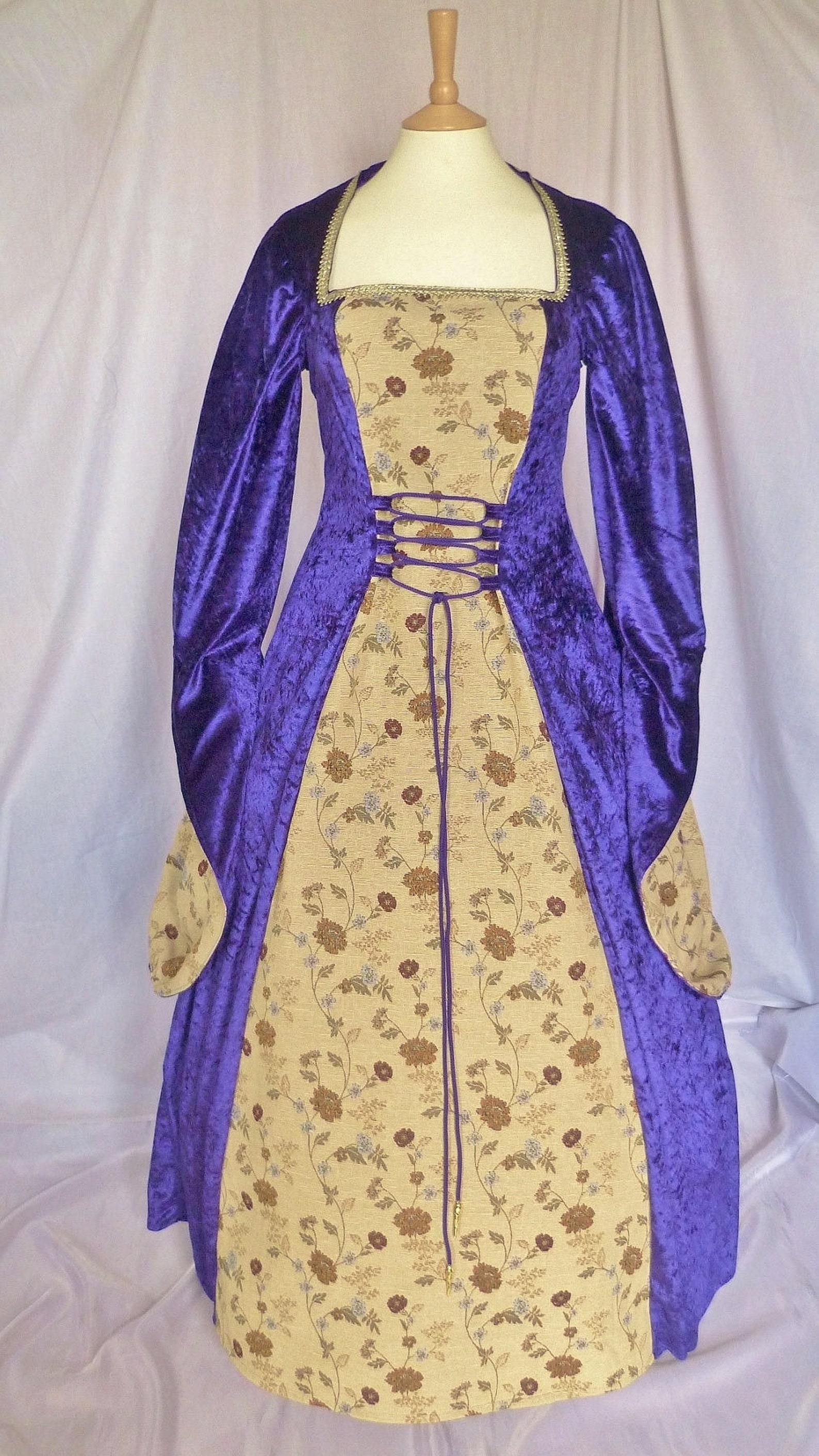 Purple Medieval Wedding Dressrenaissance Dress Pagan Dress | Etsy