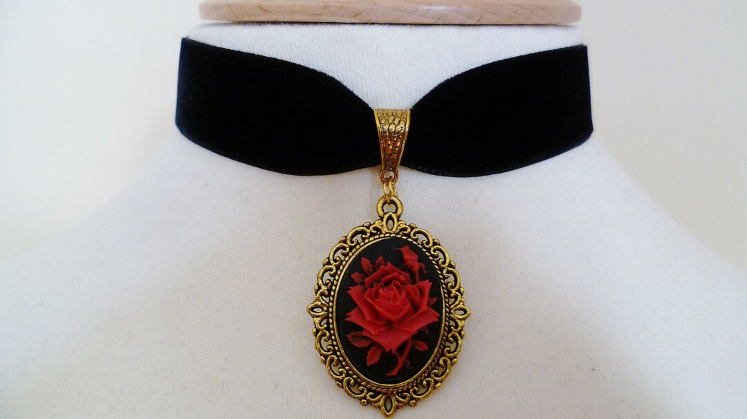 Red Rose Choker, Rose Cameo Choker Necklace, Medieval Wedding ...