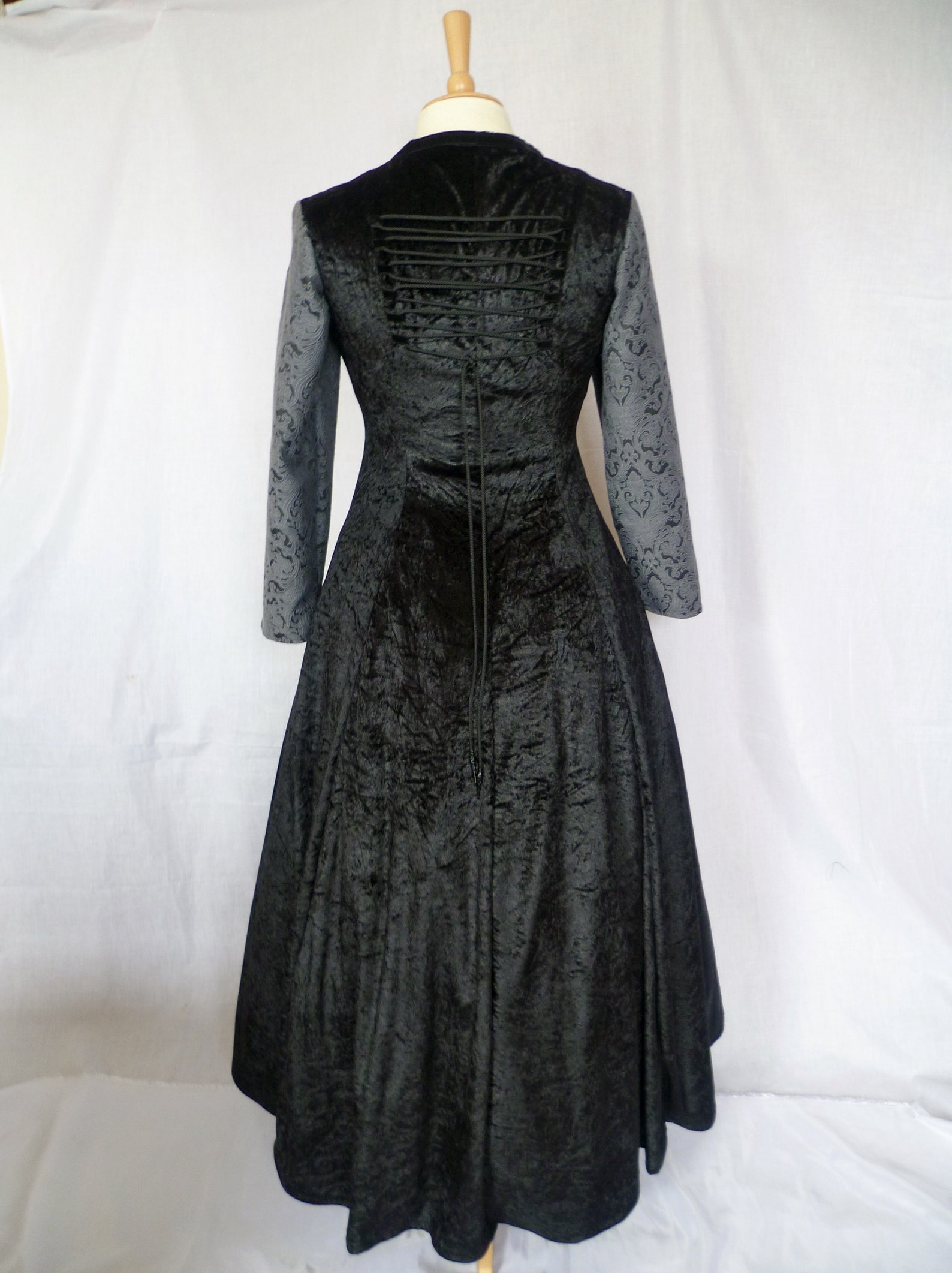 Medieval Dressrenaissance Gown Black and Grey Dress Gothic - Etsy