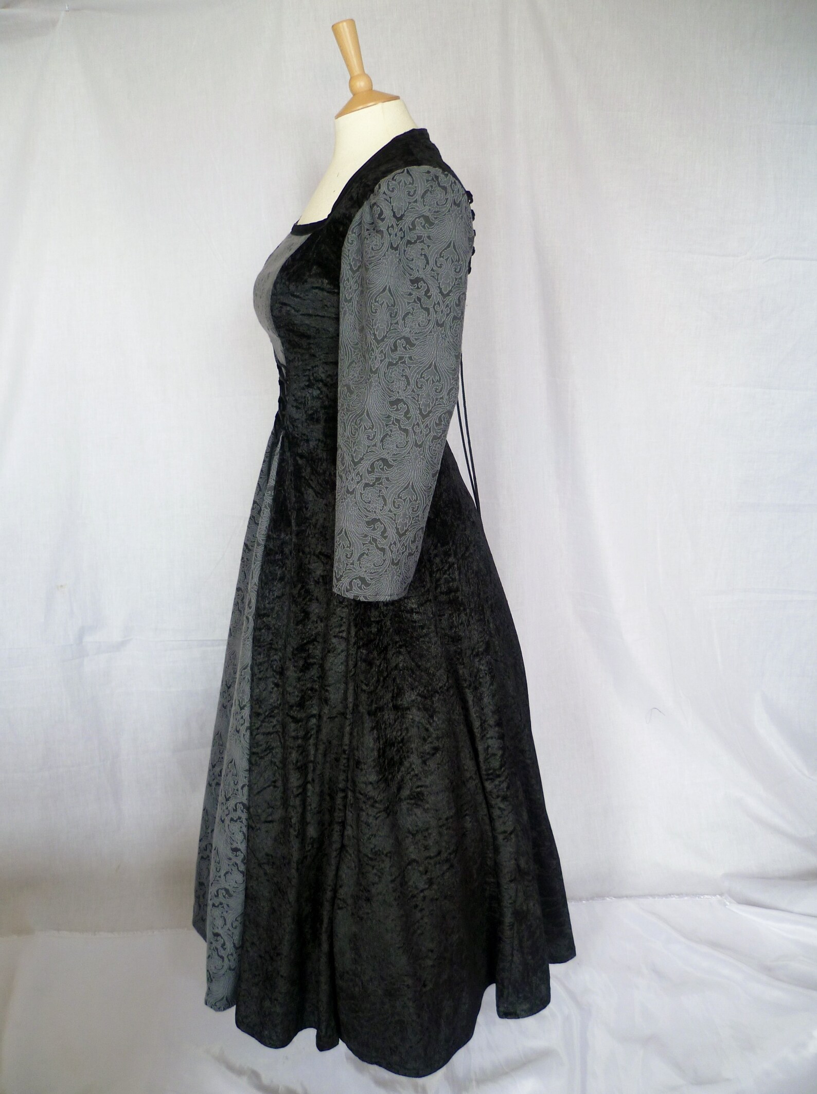 Medieval Dressrenaissance Gown Black and Grey Dress Gothic - Etsy