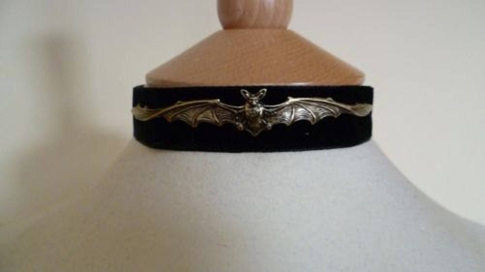 Black Velvet Antique Gold Bat Choker, Gothic Necklace Goth Halloween ...