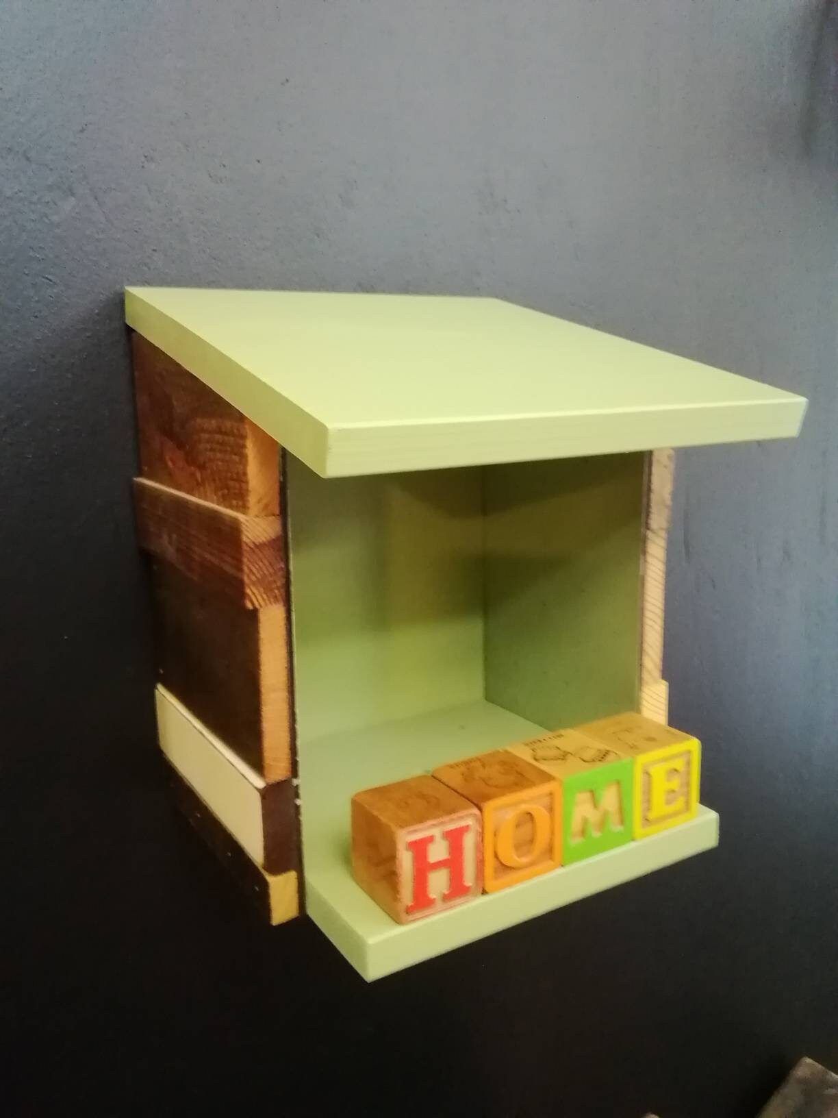 Robin Nesting Box Reclaimed Wood Indoor/outdoor Rustic - Etsy