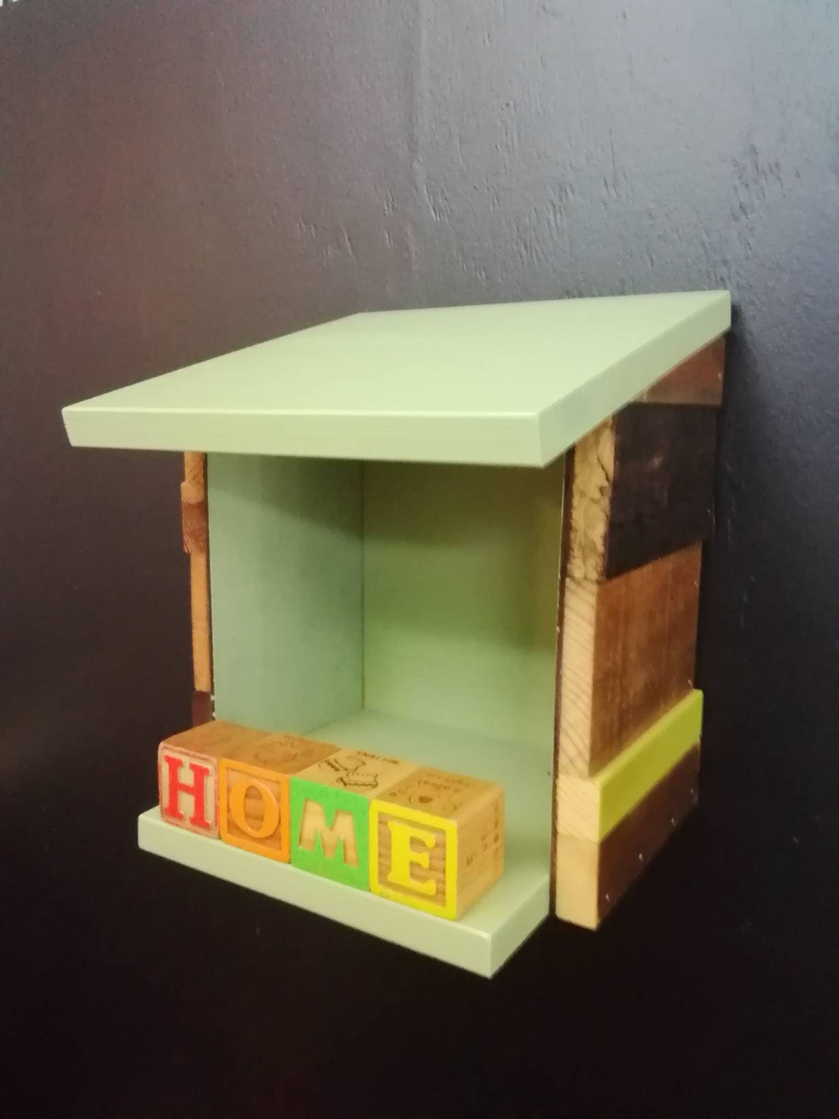 Robin Nesting Box Reclaimed Wood Indoor/outdoor Rustic - Etsy