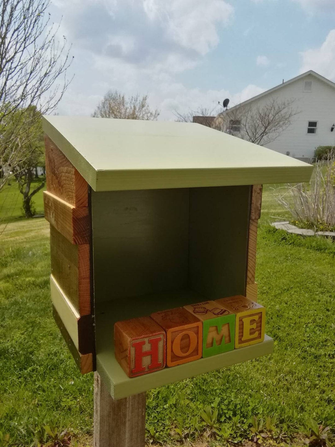 Robin Nesting Box Reclaimed Wood Indoor/outdoor Rustic - Etsy