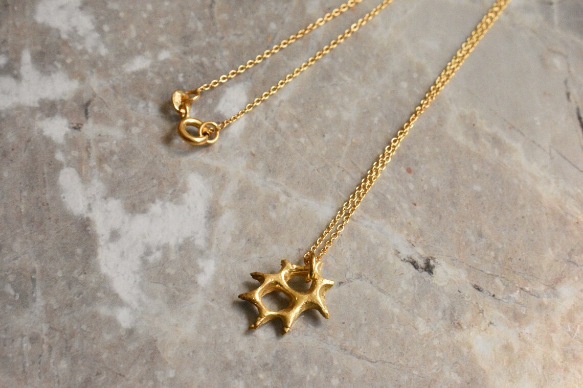 Aika 18K gold Vermeil coraline necklace. | Etsy