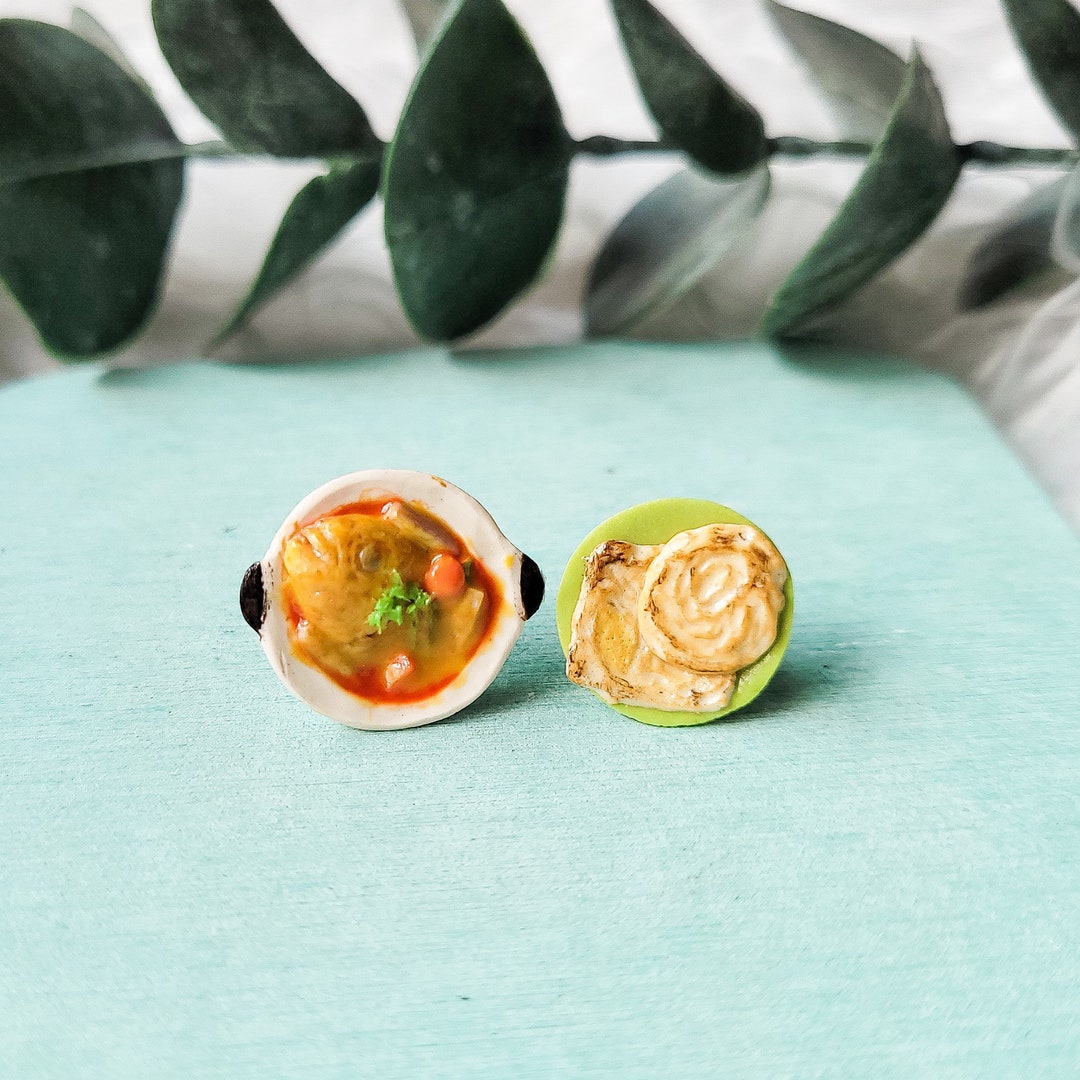 Fish Head Curry and Prata Mismatched Ear Studs Set - Etsy