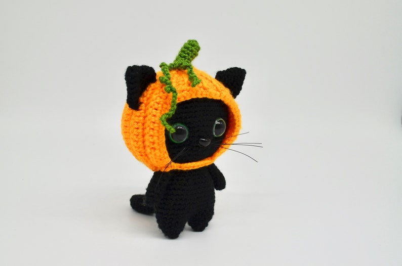 Crochet Halloween Cat Pattern, Crochet Kitten Amigurumi Pattern ...
