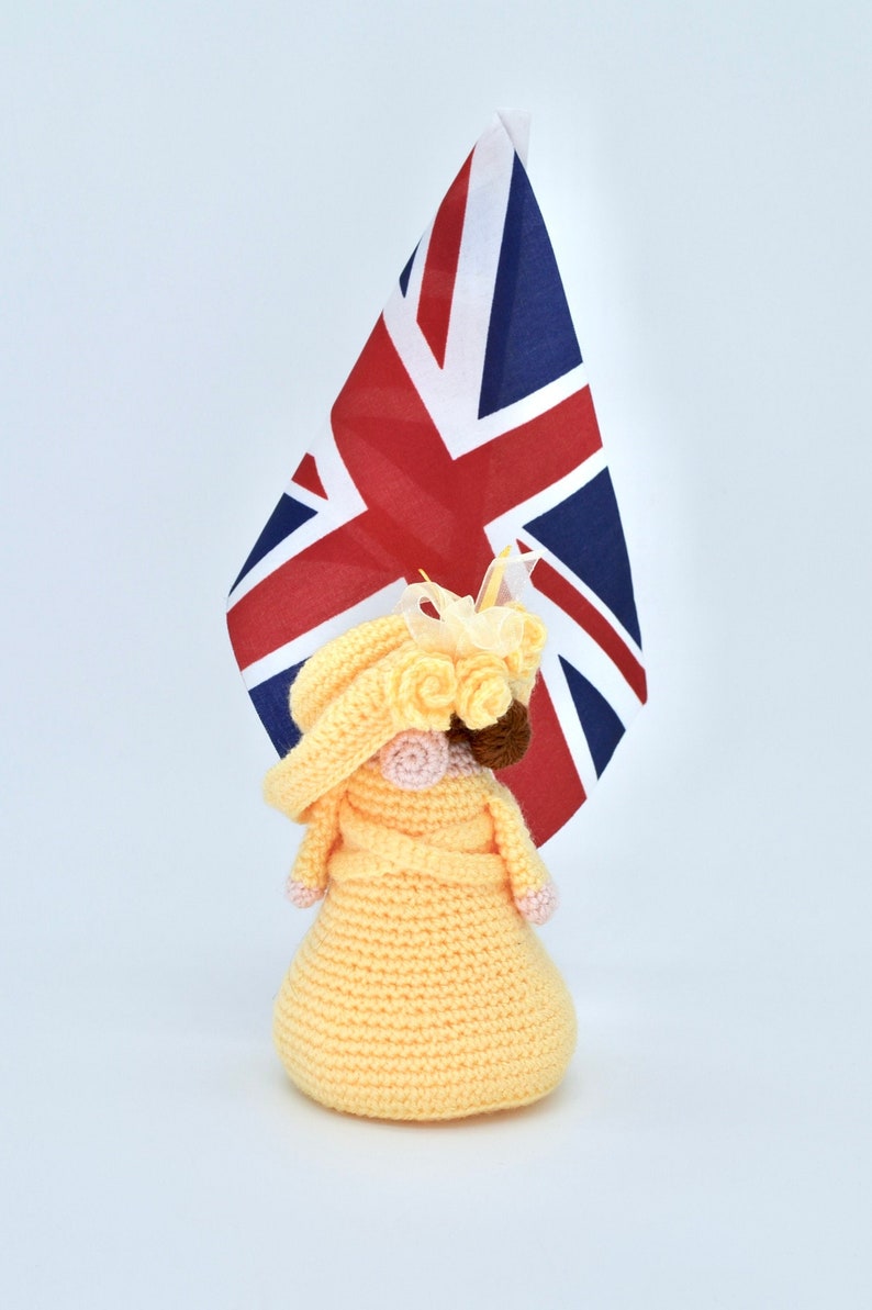 Kate Princess of Wales Gnome Сrochet Pattern British Royal - Etsy