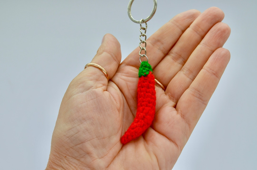 Crochet Chili Pepper Keychain, Chilli Pepper Charm, Keyring for ...