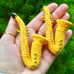 Saxophone Crochet Pattern, Crochet Christmas Ornament Pattern ...