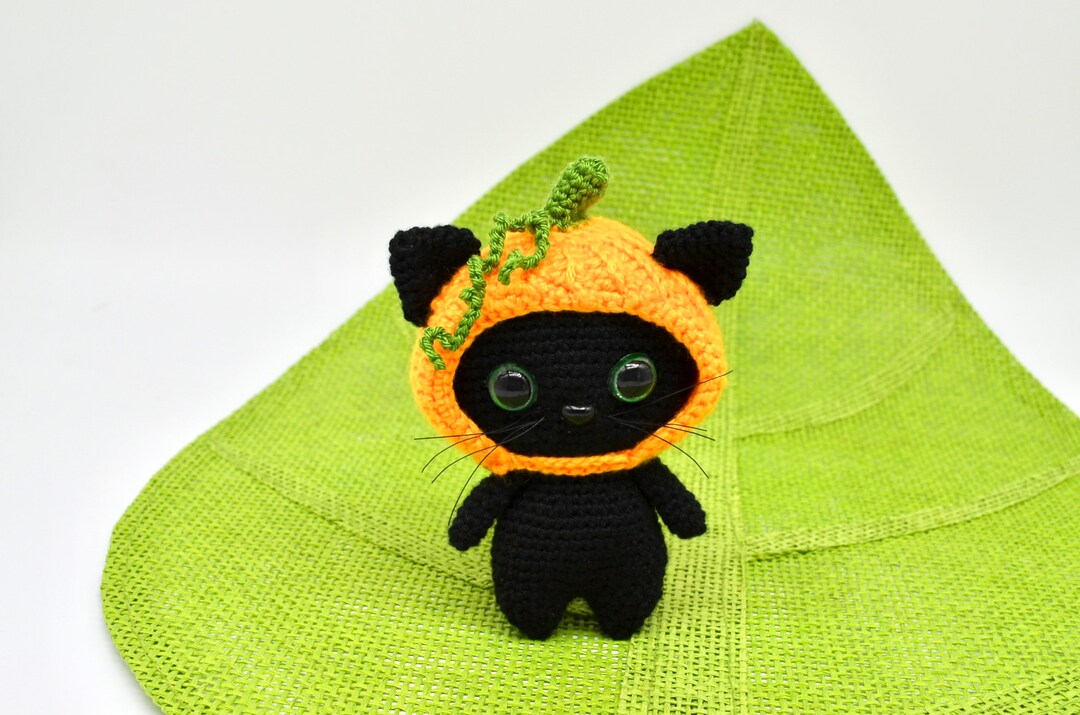 Crochet Halloween Cat Pattern, Crochet Kitten Amigurumi Pattern ...