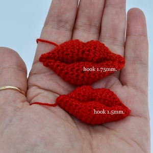 Crochet Lips Keychain PATTERN, Amigurumi Crochet Red Lips PATTERN, Hot ...