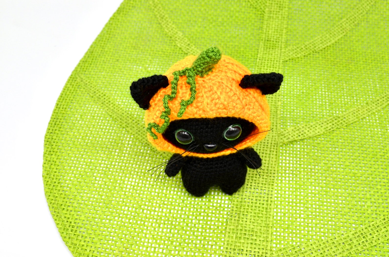 Crochet Halloween Cat Pattern, Crochet Kitten Amigurumi Pattern ...
