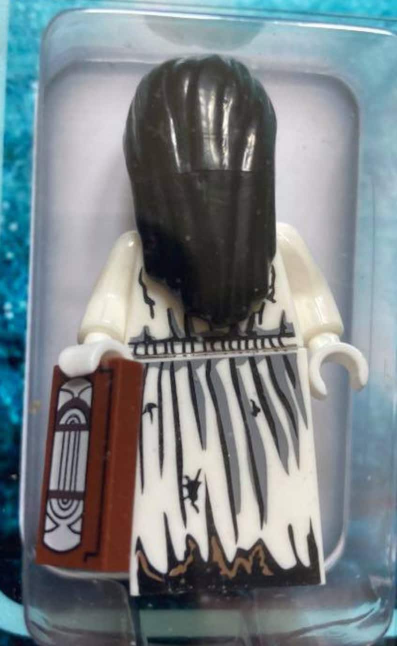 RINGU the Ring Samara Morgan Minifig With Custom Blister Card - Etsy