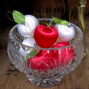 Apple Decorations, Red Apples, Christmas Baubles, Vintage Christmas ...