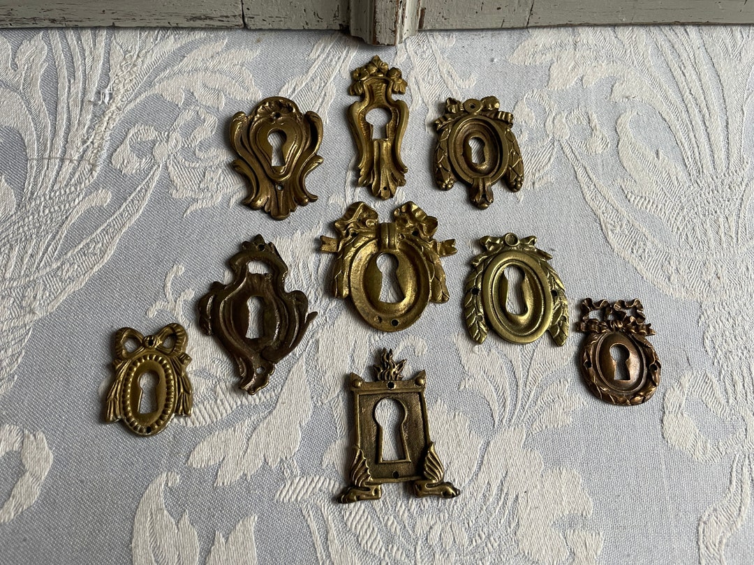 Antique French Brass Key Hole, SINGLE Antique Ormolu Escutcheon, SMALL ...