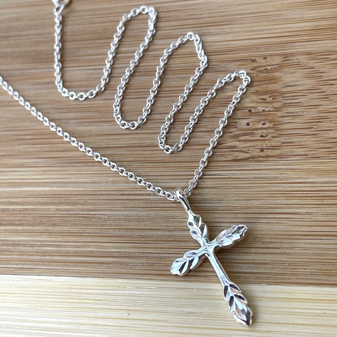 Sterling Silver Cross Pendant Necklace Holy Cross Necklace - Etsy.de