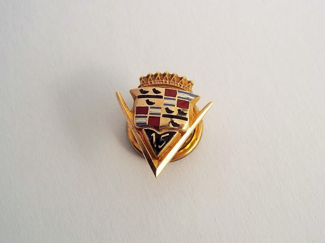 Vintage Cadillac 15 Years Pin Years of Service Screw-back Pin - Etsy