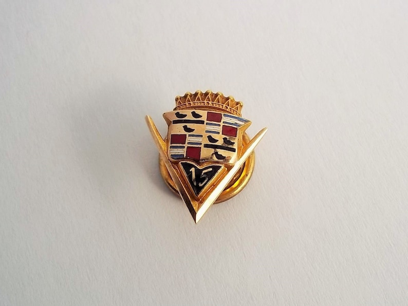 Vintage Cadillac 15 Years Pin Years of Service Screw-back Pin - Etsy