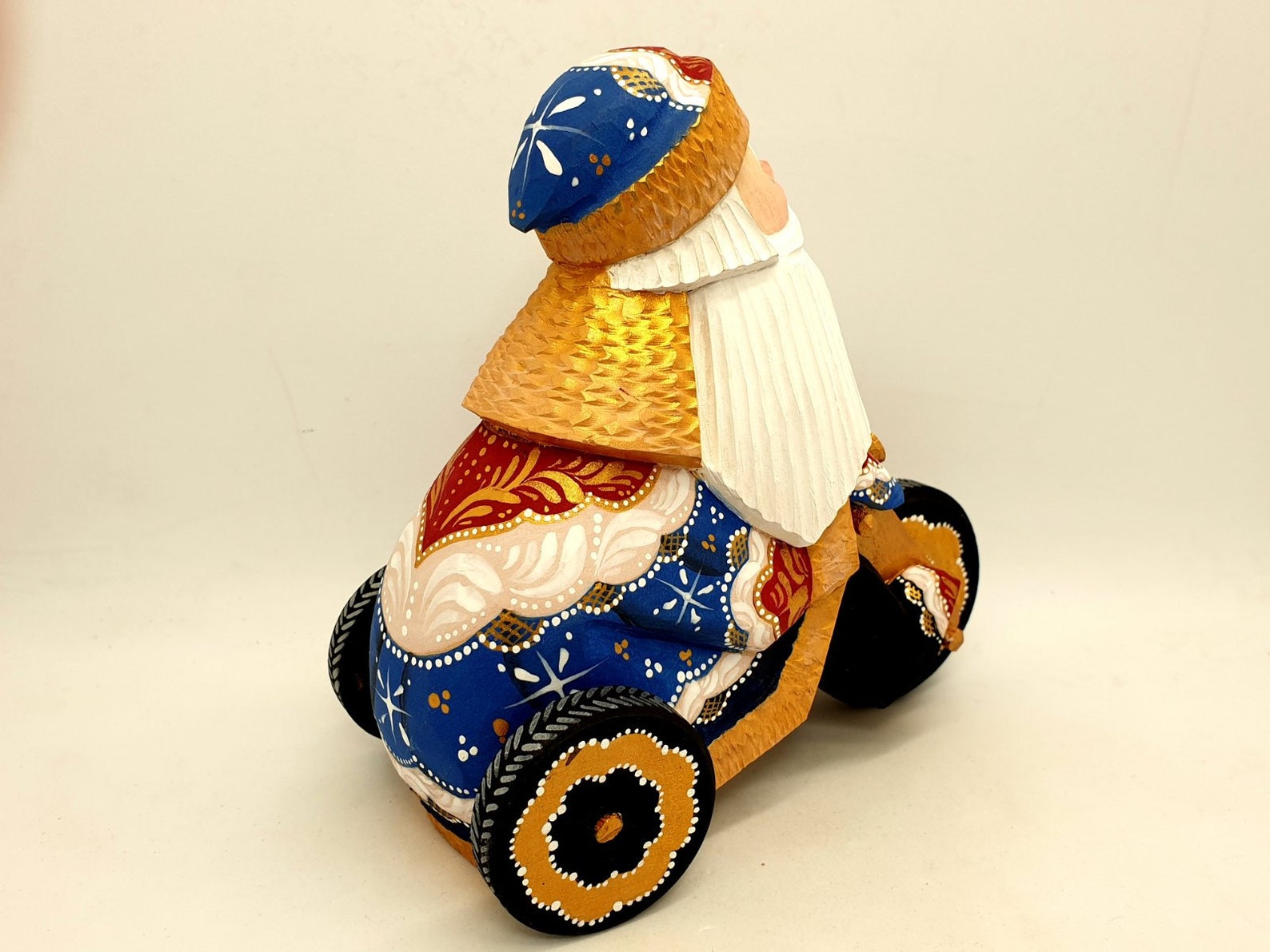 Figurine Carved Wooden Santa Russian Ded Moroz Height 15cm - Etsy