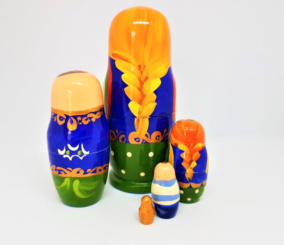 Nesting Dolls Ukrainian Family Matryoshka 5 Pcs Height 16 | Etsy