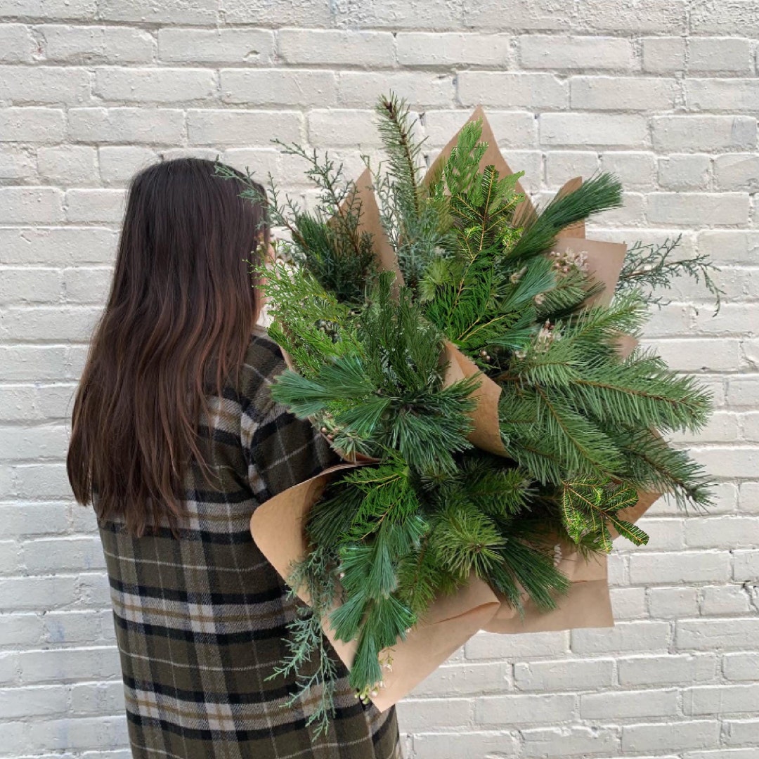 Fresh PNW Evergreens | Premium Box of Fresh Cuttings | Holiday ...