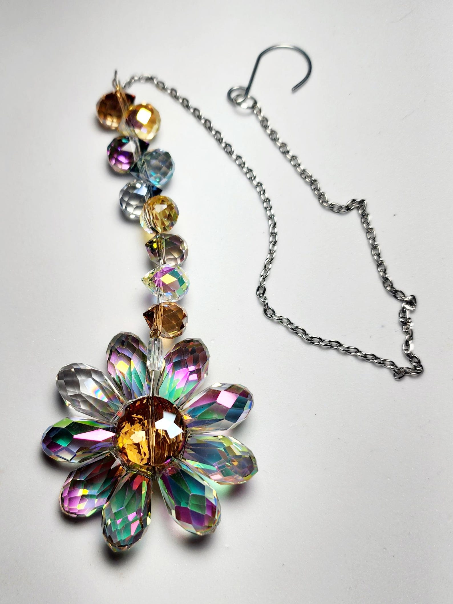 Dazzling Crystal Daisy Suncatcher - Handmade Light Catcher for Window ...
