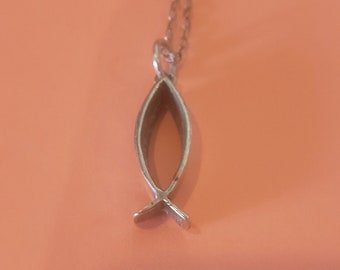 Fish Symbol Necklace - Etsy