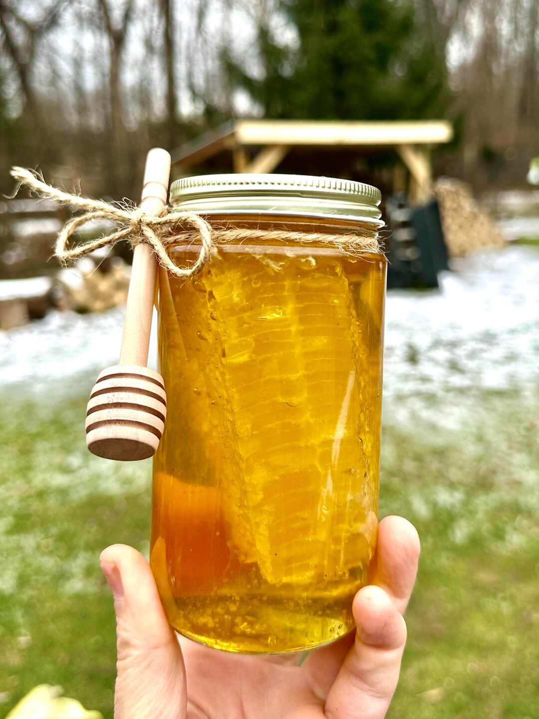 Chunk Honey With Honeycomb, Wildflower Cut Comb Gift Jar + Wooden Honey ...