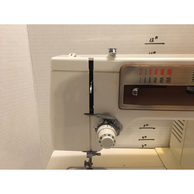 Singer Sewing Machine Model 6105 & Foot Petal - Etsy