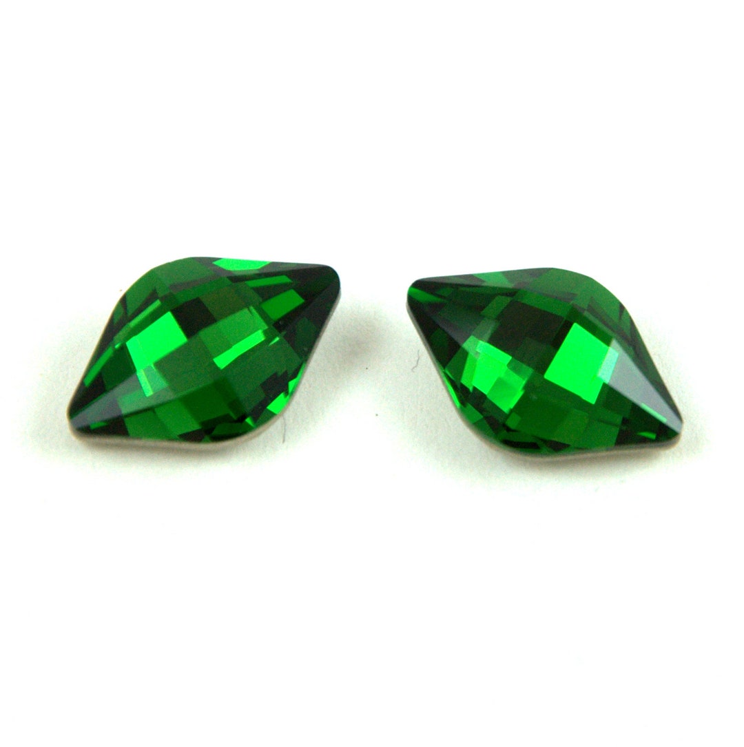 1 Piece Swarovski Crystal Lemon Fancy Stone 14x9mm Dark Moss Green 4230 ...