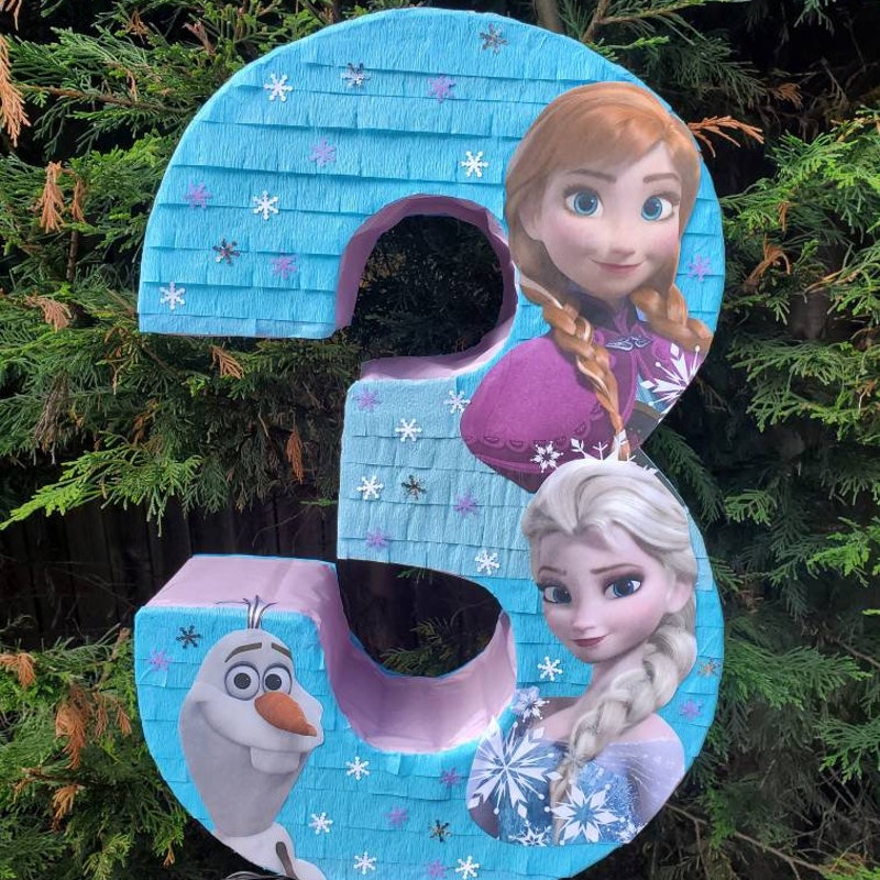 Frozen pinata - Etsy España