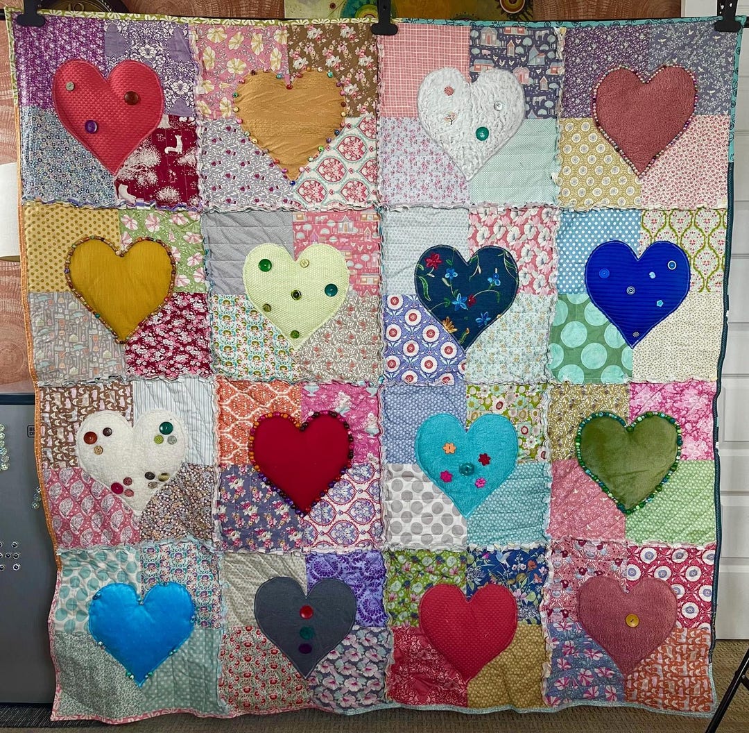Heart Appliqué Quilt [64” X 67”] – See Description Warning! - Etsy