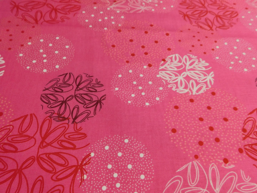 Moda- Just Red by Brigitte Heitland for Zen Chic -pink- One Continuous ...