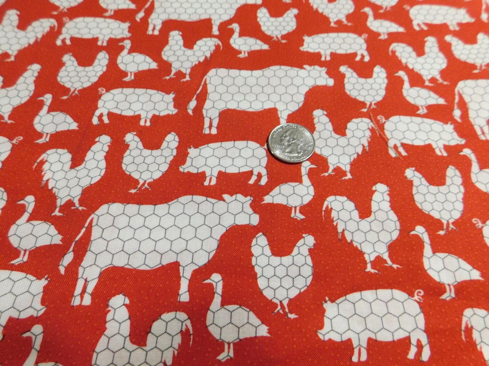 Chicken Wire Farm Animals on Red-fabric is Sold by the Half - Etsy