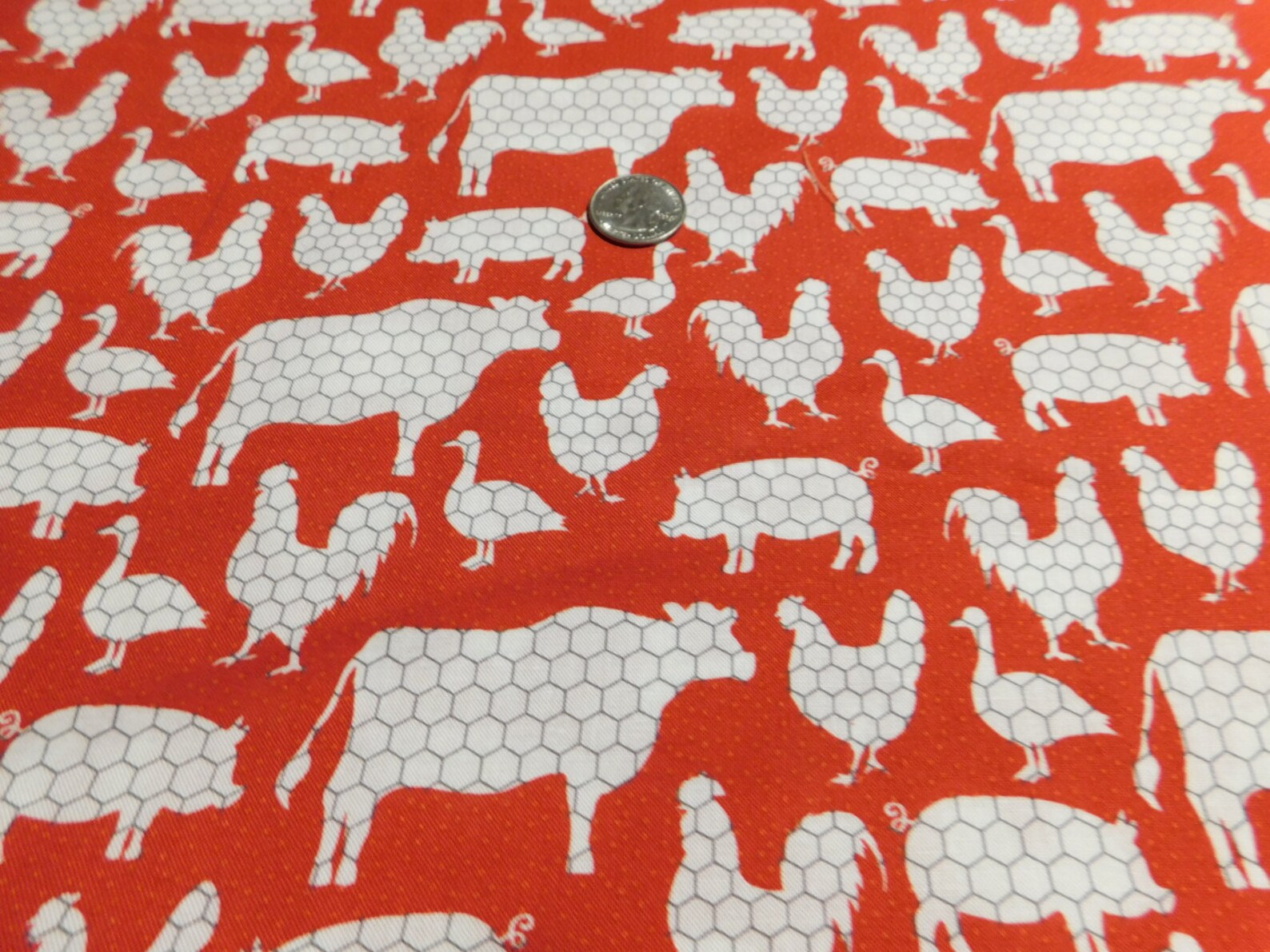 Chicken Wire Farm Animals on Red-fabric is Sold by the Half - Etsy