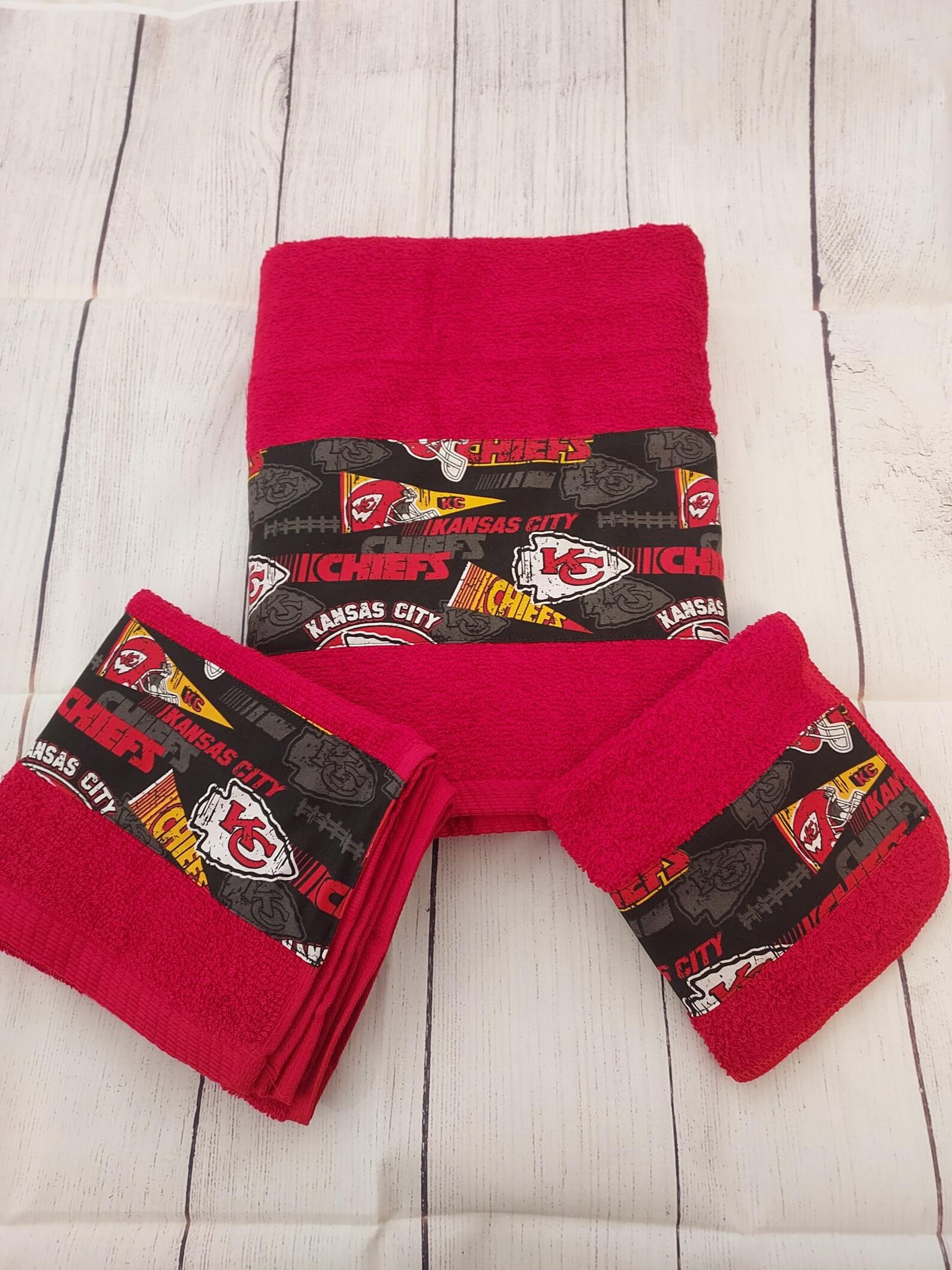 Kansas City Chiefs Towel Set - Red - Football - Bathroom 3 Piece Towel ...